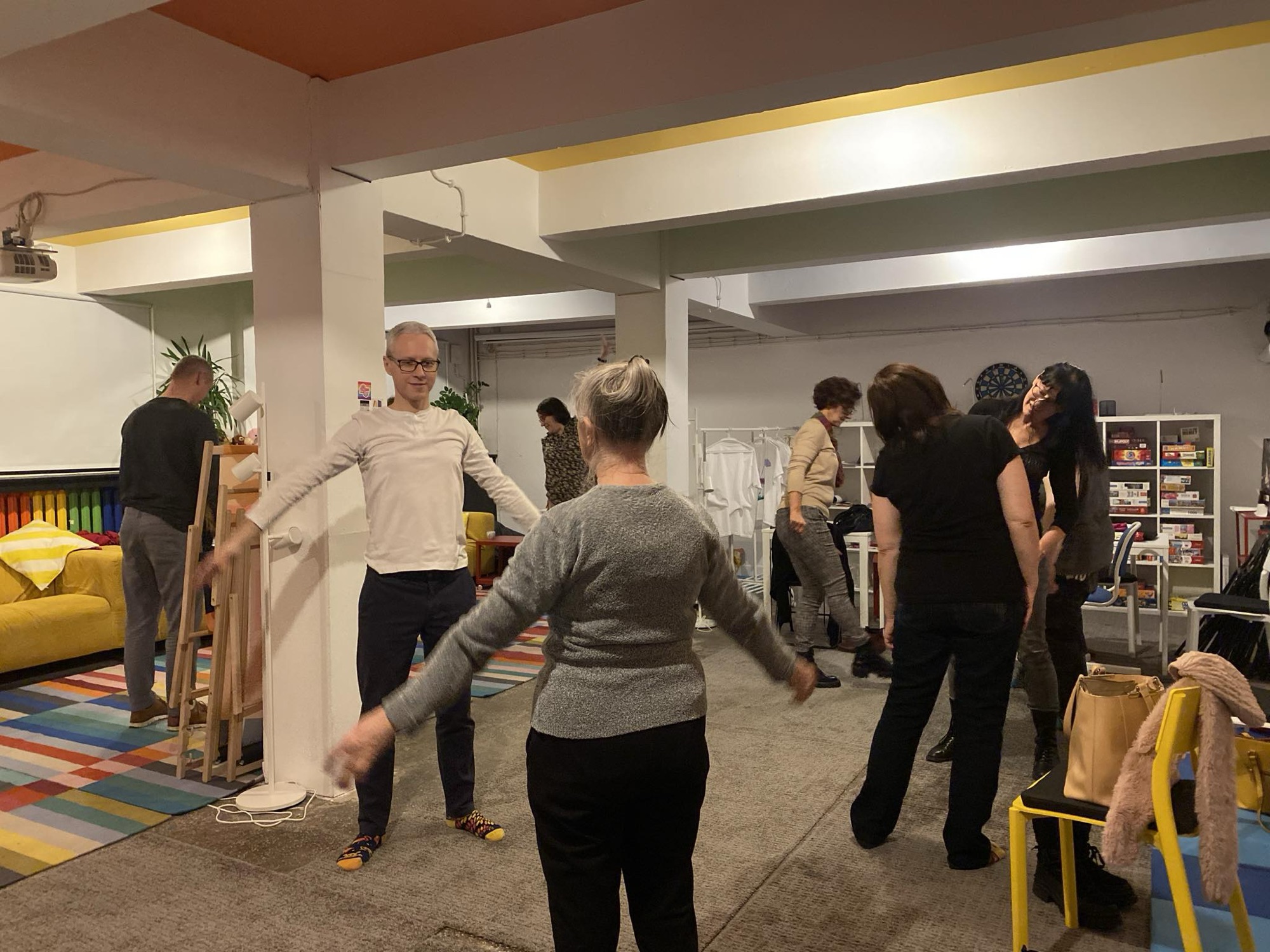 Participation, Communities & Activism in a dance practice - dance art ...